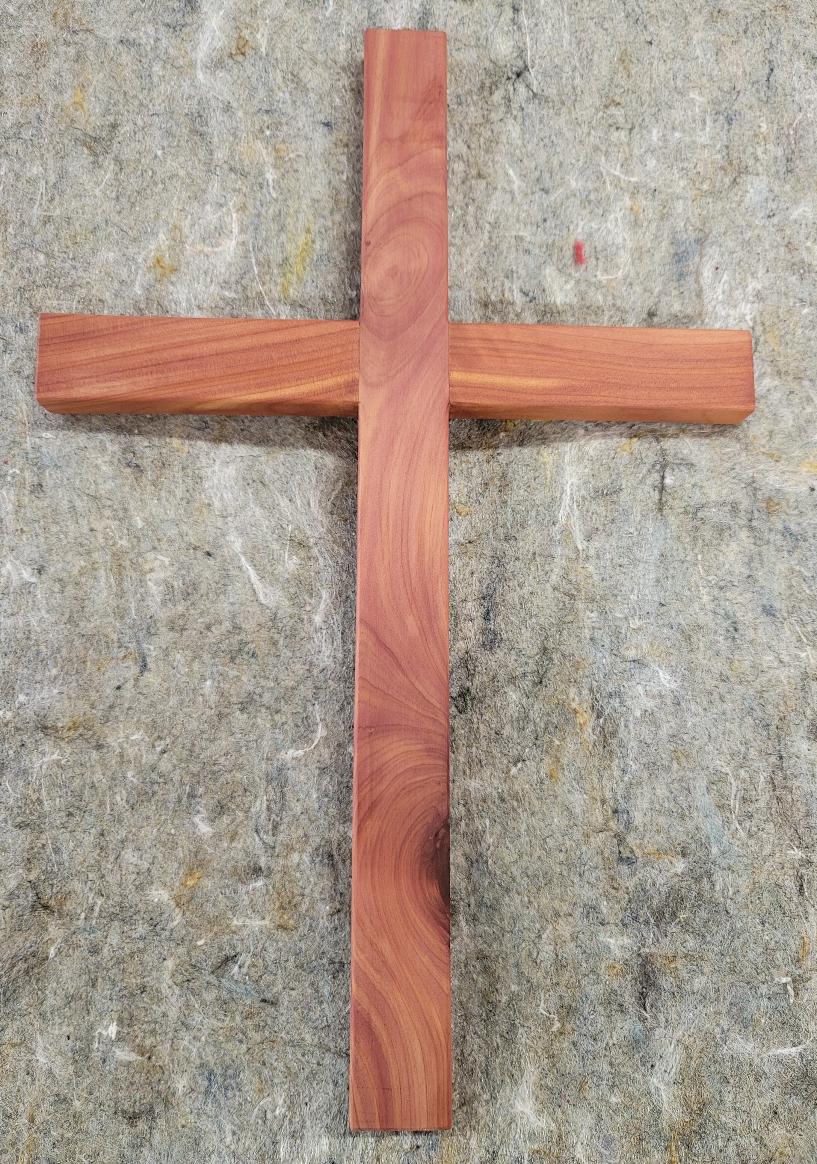 Large Cedar Cross 12 in x 18 in. – White Rose Woodworking